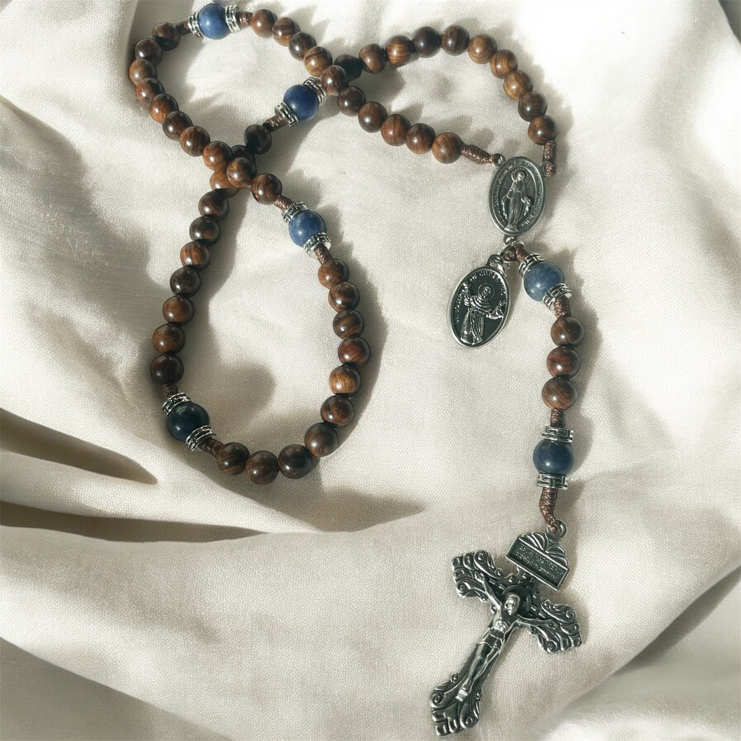 Choose Your Saint Rosary – Gracious and Wise